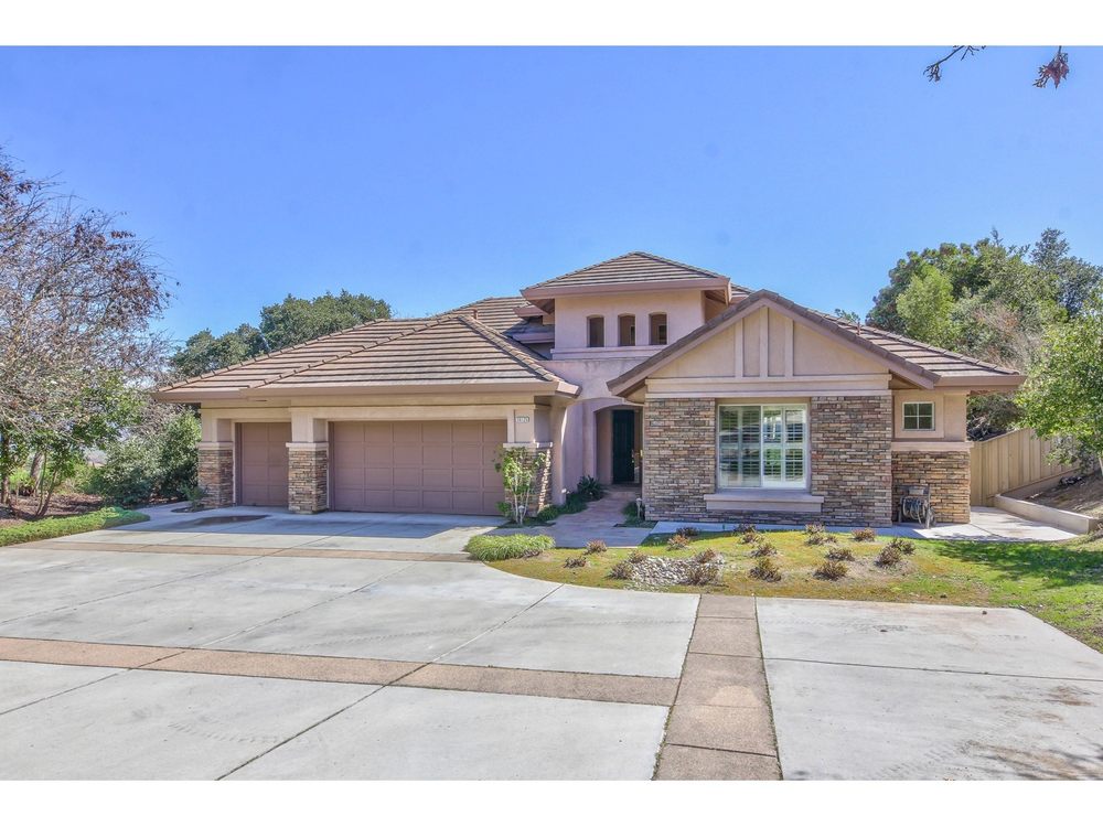 JEFF PLUTA - TOWN ‘N COUNTRY REALTY - Updated August 2024 - 35 Maple St ...