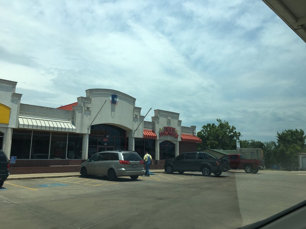 JIFFY JUNCTION - Updated October 2025 - 116 US Hwy 175 W, Athens, Texas ...