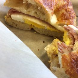 BACK HOME BAGELS - Updated October 2025 - 39 Photos & 106 Reviews ...