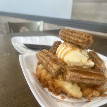 STICKY ICKY FUNNEL CAKES - Updated February 2025 - 480 Photos & 361 ...