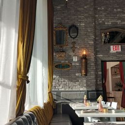 YUCA 105 - Updated August 2025 - 627 Photos & 432 Reviews - 1555 ...