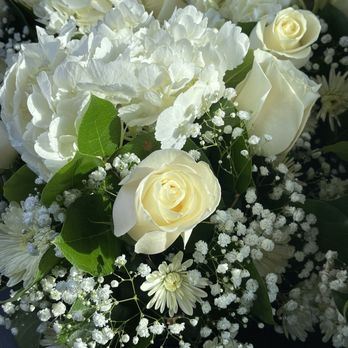 RG FLOWER SHOP - Updated December 2025 - 13 Photos - 615 E 8th St, Los ...