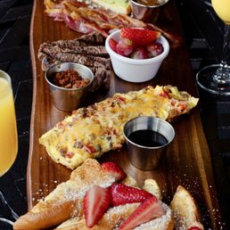 POUR BEHAVIOR - Updated May 2025 - 649 Photos & 630 Reviews - 2211 ...