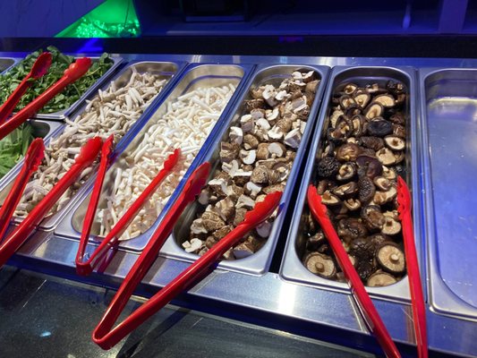 LAMEIZI HOT POT & BBQ - 71 Photos & 16 Reviews - 2501 E Fowler Ave ...