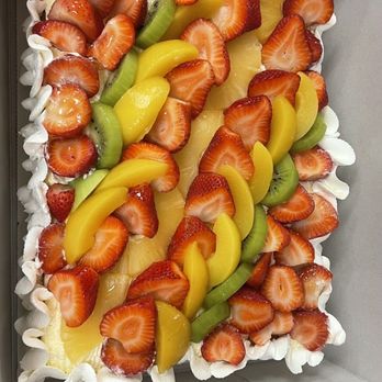 PACIFIC BAKERY - Updated December 2024 - 114 Photos & 181 Reviews ...