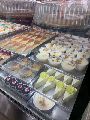 PANADERIA LEMY - Updated January 2025 - 75 Photos & 51 Reviews - Blvd ...