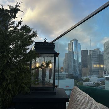 SHELBY’S ROOFTOP LOUNGE - Updated October 2025 - 711 Photos & 328 ...