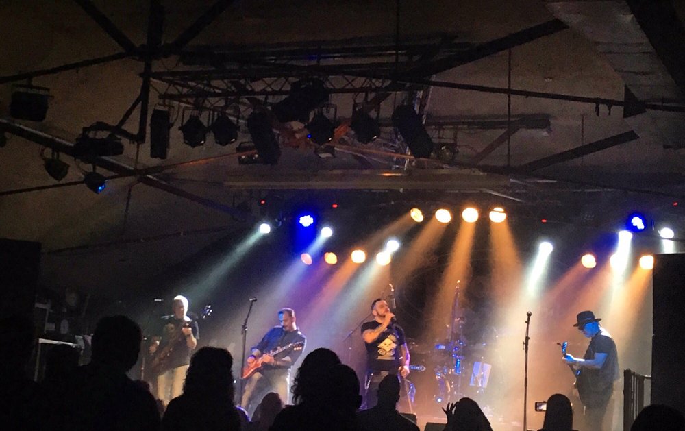 THE ROBIN - Updated July 2025 - 16 Photos - 28 Mount Pleasant, Bilston ...