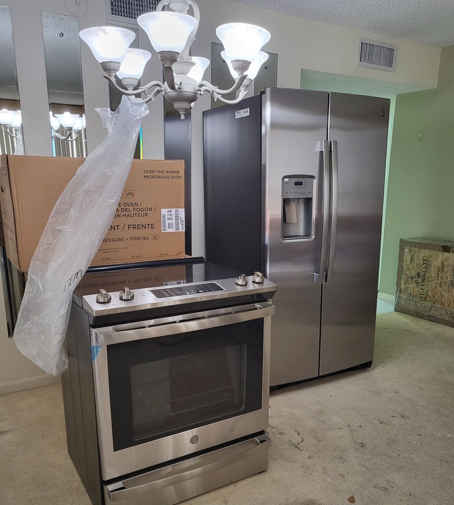 FAMOUS TATE APPLIANCE & BEDDING CENTER - 54 Reviews - 4560 E Bay Dr ...