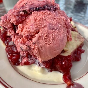 CHERRY HUT - Updated July 2024 - 232 Photos & 165 Reviews - 211 N ...