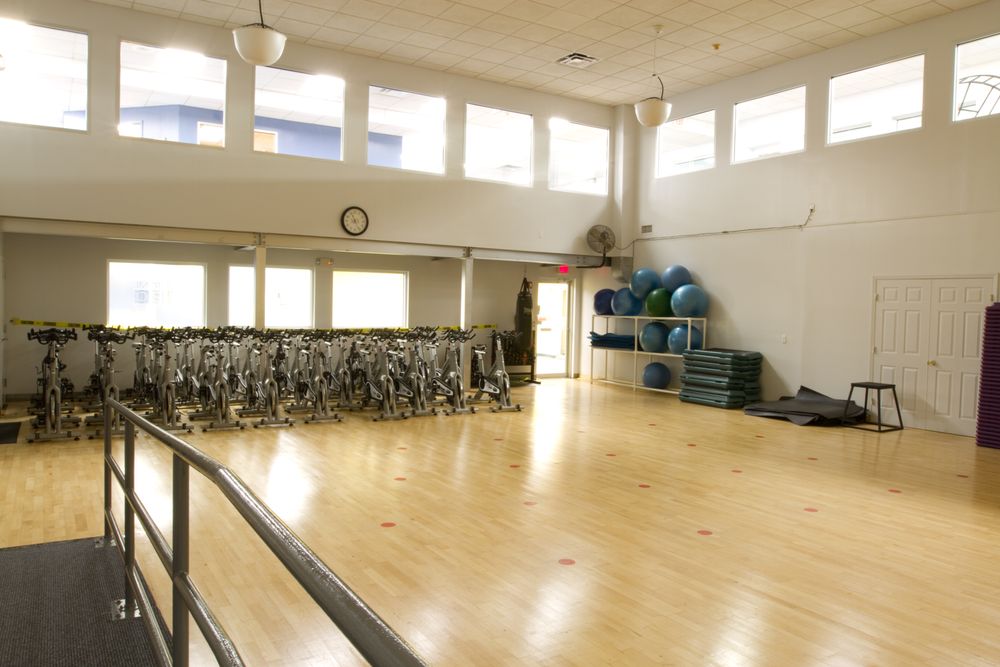 SPORTIME LYNBROOK - Updated December 2025 - 21 Photos & 18 Reviews ...