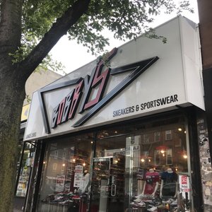 VIM JEANS & SNEAKER STORE - Updated October 2025 - 2004 86th St ...