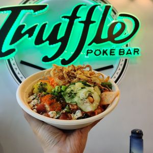 TRUFFLE POKÉ BAR - 371 Photos & 149 Reviews - 101 Oyster Point Blvd ...