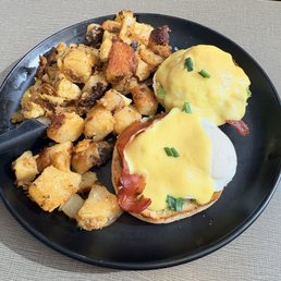 MYSTIC DINER & RESTAURANT - Updated March 2026 - 456 Photos & 556 ...