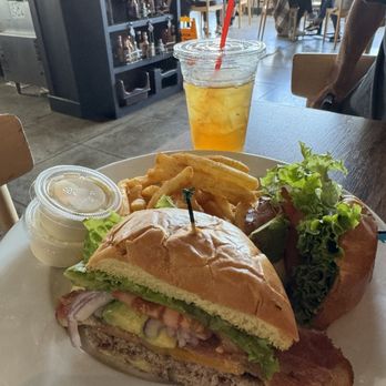 SWAMI’S CAFÉ NORTH PARK - Updated March 2025 - 1158 Photos & 954 ...