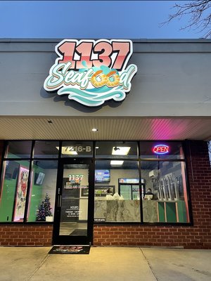 CAFE 1137 - Updated July 2025 - 201 Photos & 177 Reviews - 7216-B ...