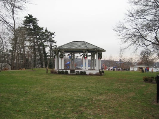 VICTORY PARK - Updated October 2025 - Lafayette St, Rumson, New Jersey ...