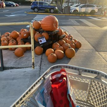 SHOPRITE OF CLARK - Updated January 2026 - 56 Photos & 98 Reviews - 76 ...