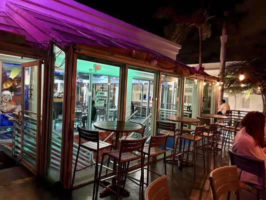 WET WILLIE’S - Updated October 2025 - 1215 Photos & 1181 Reviews - 760 ...