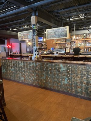 THE DISTRICT BAR - Updated October 2025 - 28 Photos & 37 Reviews - 916 ...