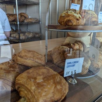 COMMON GOOD BAKERY - Updated December 2025 - 35 Photos & 36 Reviews ...