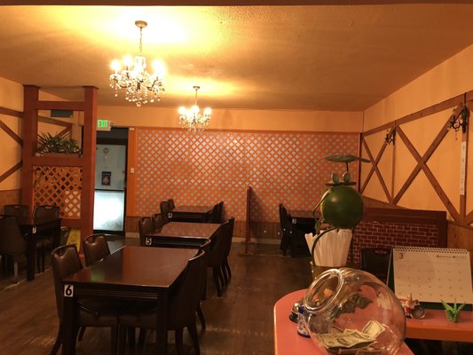 POCHON CHICKEN - 40 Photos & 34 Reviews - 845 S Marine Corps Dr ...