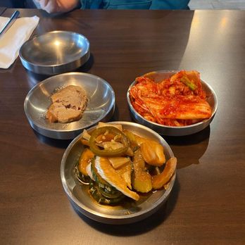 HANBO KOREAN NOODLE - Updated January 2026 - 31 Photos - 4340 Macleod ...