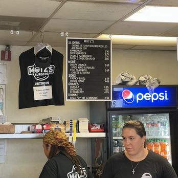 MOTZ’S BURGERS - Updated June 2025 - 289 Photos & 113 Reviews - 7208 W ...