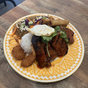 CHEBOGZ - Updated March 2025 - 255 Photos & 110 Reviews - 2710 Beacon ...