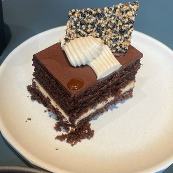 PAPER CAKE SHOP - Updated August 2024 - 175 Photos & 69 Reviews - 4106 ...