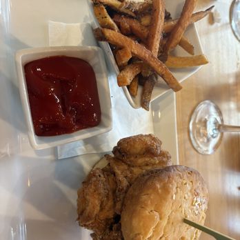 SCRATCH KITCHEN AND TAPROOM - Updated December 2025 - 566 Photos & 302 ...