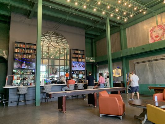 VELVET PIG - Updated June 2024 - 28 Photos - 755 Monroe St, Mobile ...