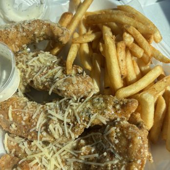 HUNCHO’S FRIED CHICKEN & BURGERS - Updated September 2025 - 97 Photos ...