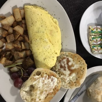 SPRING STREET GRILL & CATERING - Updated October 2025 - 34 Photos & 28 ...