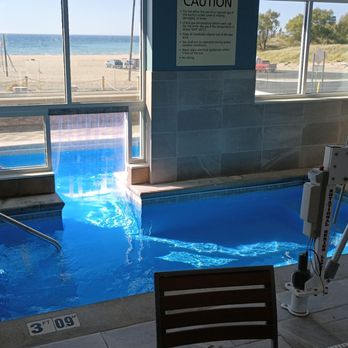 HAMPTON INN & SUITES MANISTEE WATERFRONT - Updated December 2025 - 142 ...