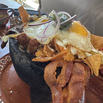 AH HUEVO - Updated December 2025 - 279 Photos & 124 Reviews - 222 D N ...