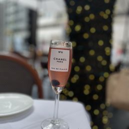 TOULOUSE CAFÉ AND BAR - Updated January 2026 - 1211 Photos & 630 Real ...