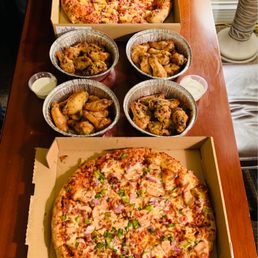 PIZZAVA - Updated 05/2025 - 354 Photos & 422 Reviews - 1043 S Virginia ...