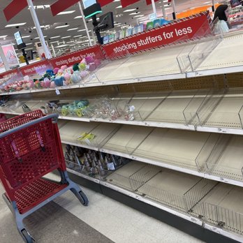 TARGET - Updated December 2025 - 63 Photos & 85 Reviews - 2800 Pearl St ...