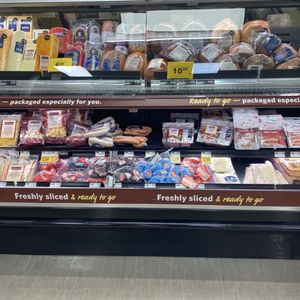 DOVER AFB COMMISSARY - Updated April 2025 - 268 Galaxy St, Dover ...