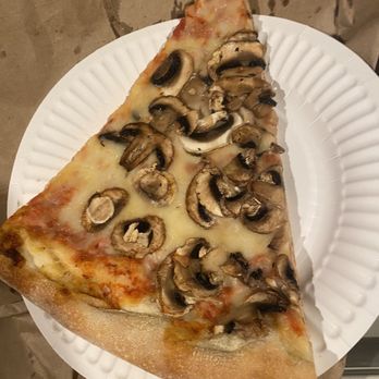 LAROCCO’S PIZZERIA WESTCHESTER - Updated May 2024 - 274 Photos & 409 ...