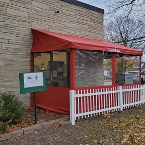 WIXOM PUBLIC LIBRARY - Updated September 2025 - 23 Photos - 49015 ...