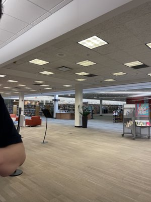 ARLINGTON HEIGHTS MEMORIAL LIBRARY - Updated December 2025 - 103 Photos ...