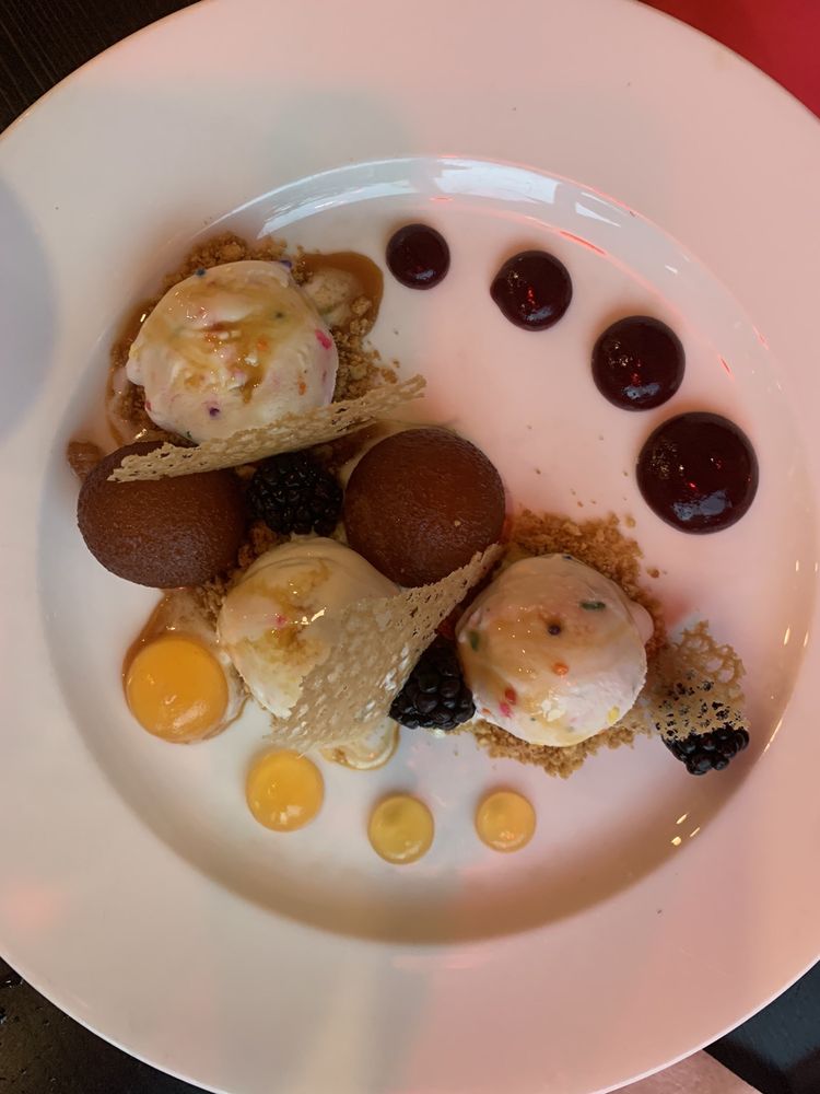 HAMIR’S INDIAN FUSION - 127 Photos & 148 Reviews - 24 S George St, York ...