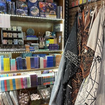 CRAIG’S CURIOUS EMPORIUM - Updated October 2025 - 142 Photos - 89 ...