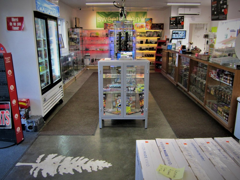 VAPEKING KANEHSATAKE - Updated January 2026 - 72 Photos - 1401 Rang ...