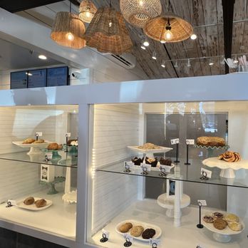 SEAFRONT BAKING - Updated July 2024 - 31 Photos & 22 Reviews - 1348 ...