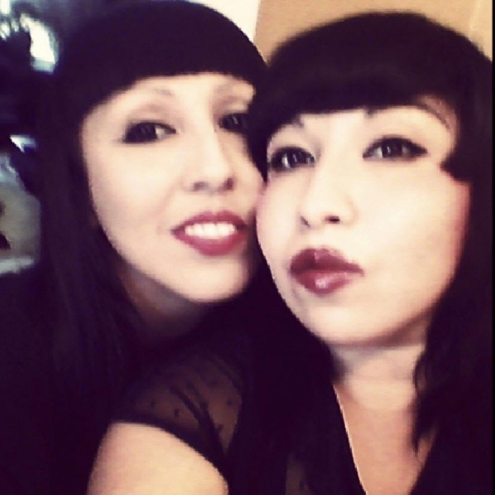 Anne Corral's Instagram, Twitter & Facebook on IDCrawl