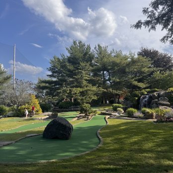 GOLF COUNTRY - Updated December 2025 - 24 Photos & 40 Reviews - 160 S ...