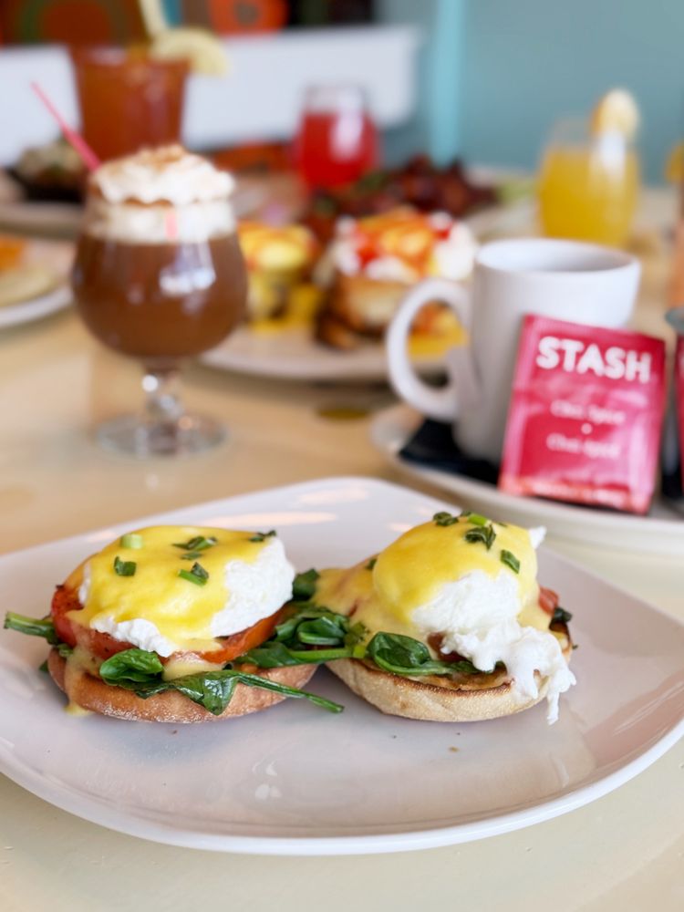 PRONTO! - Updated February 2025 - 271 Photos & 441 Reviews - 608 S ...